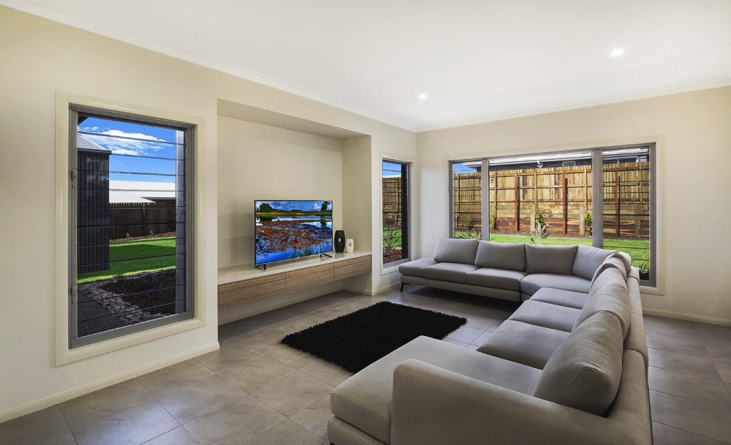 Manual Louvre Window System – Preference